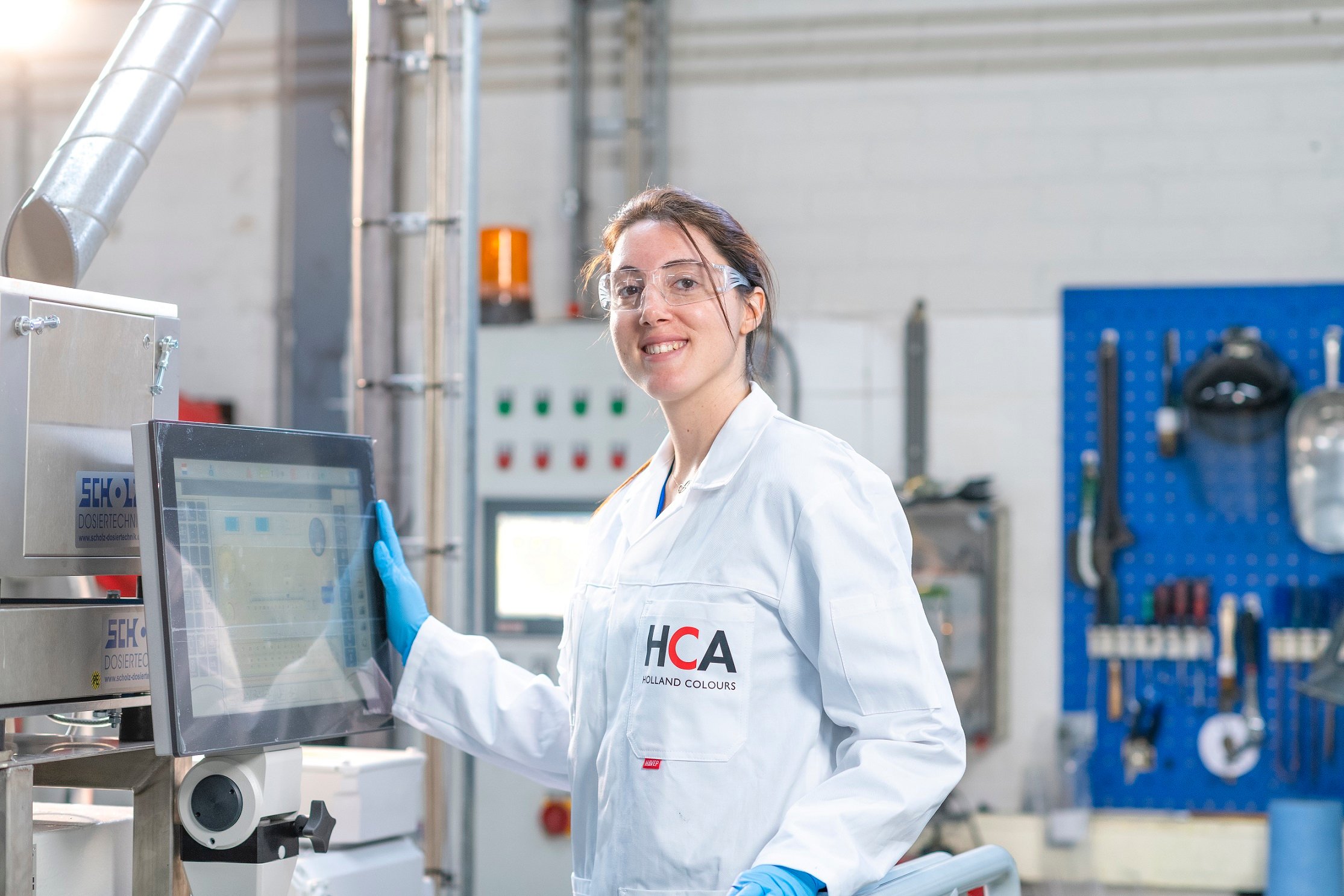 Markets | Coatings, Sealants & Adhesives | Sealants| Holcosil IP ...