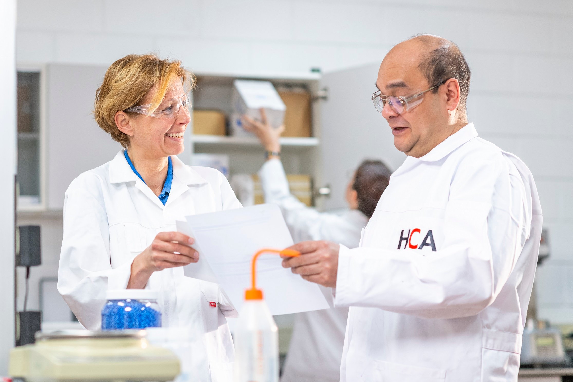 Markets | Building and Construction | Esthetic Colors| Holcobatch ...