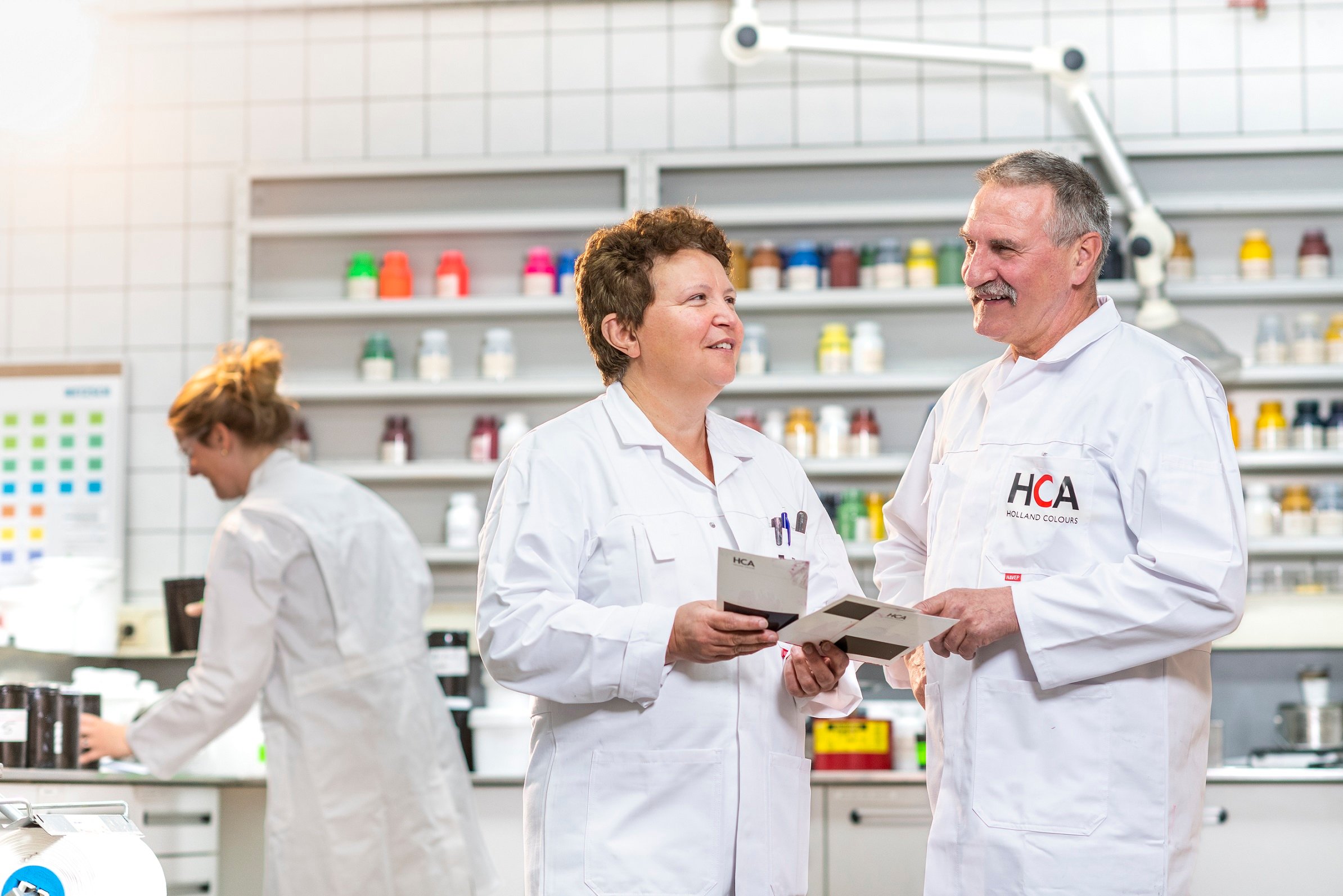 Markets | Building and Construction | Esthetic Colors| Holcobatch ...