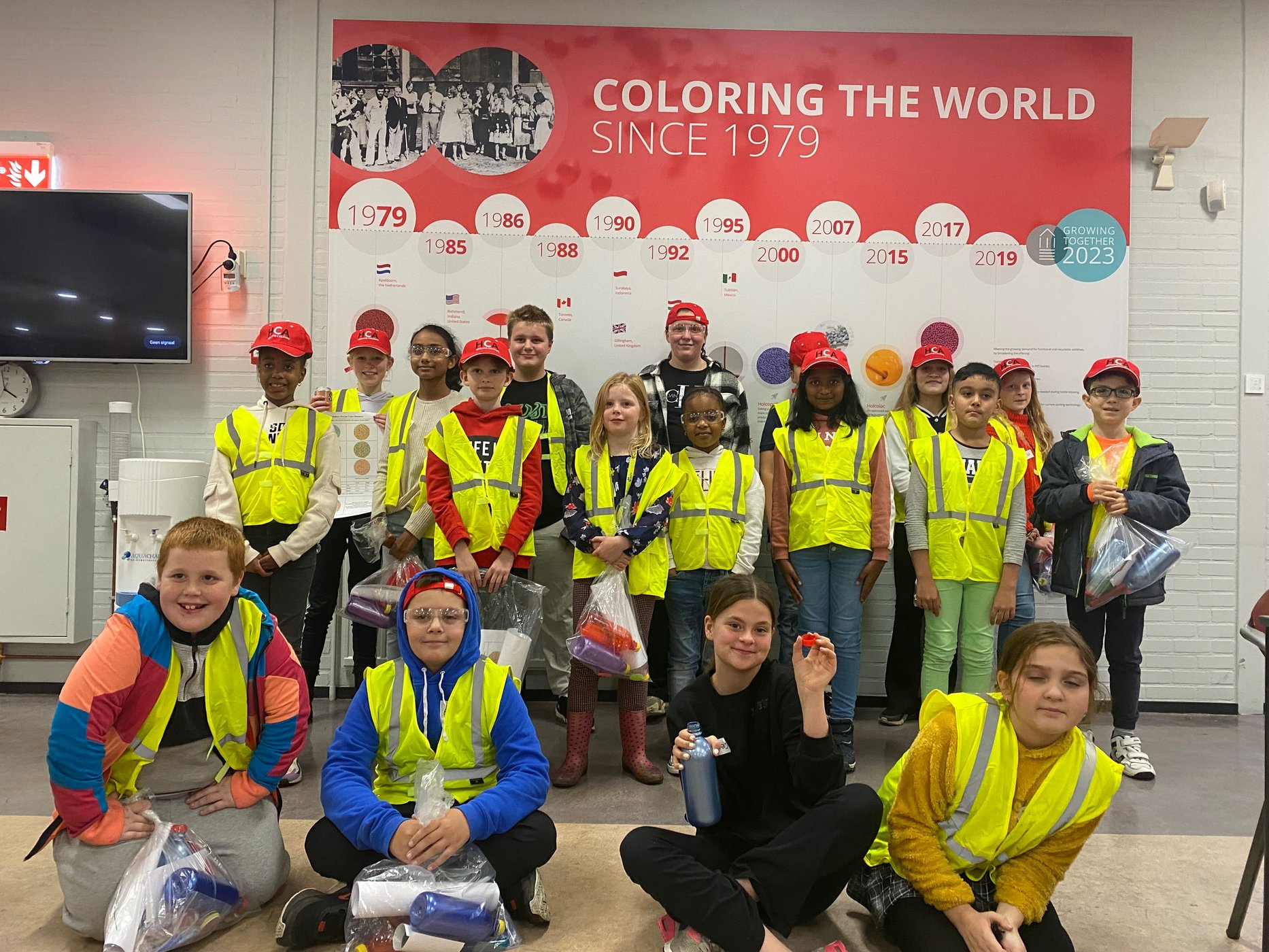 Kidscollege visits Holland Colours | Holland Colours