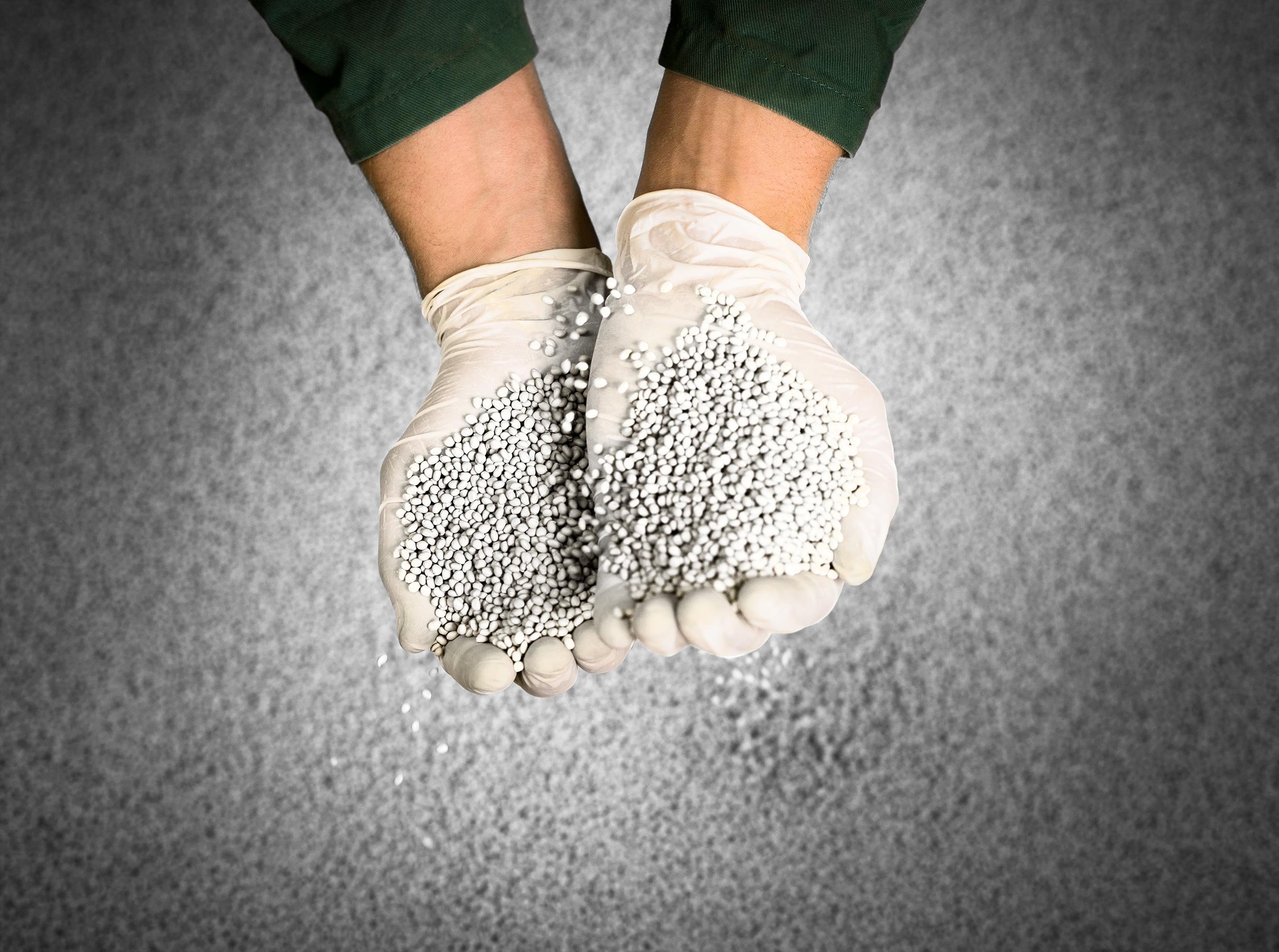 Markets | Coatings, Sealants and Adhesives | Coatings | Holcopearl ...